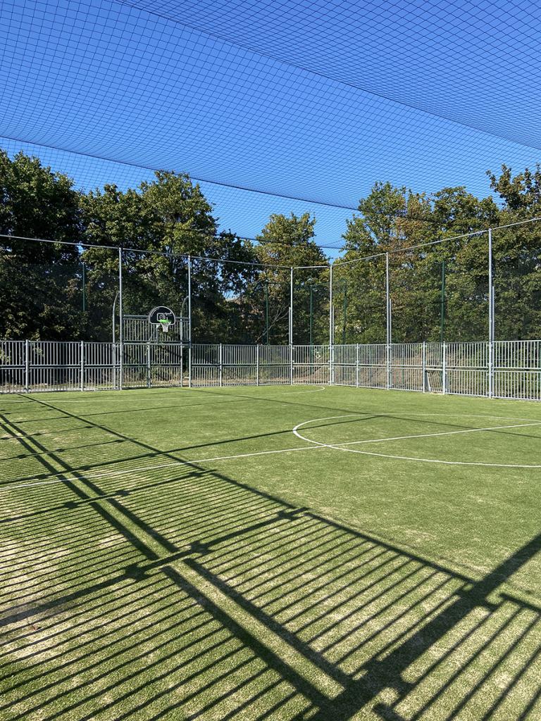 Le city stade du Val fleuri a fait peau neuve ! | Mairie de Saint ...